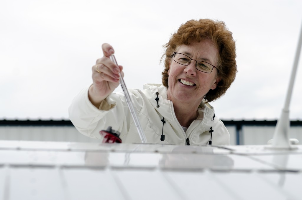 2015 – Girls Take Flight | Lesley Page